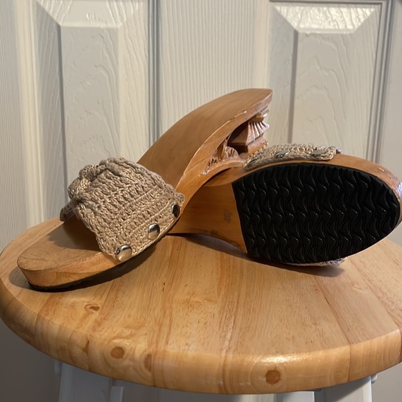Shoes | Nwot Unique Hand Carved Wood Wedges | Poshmark